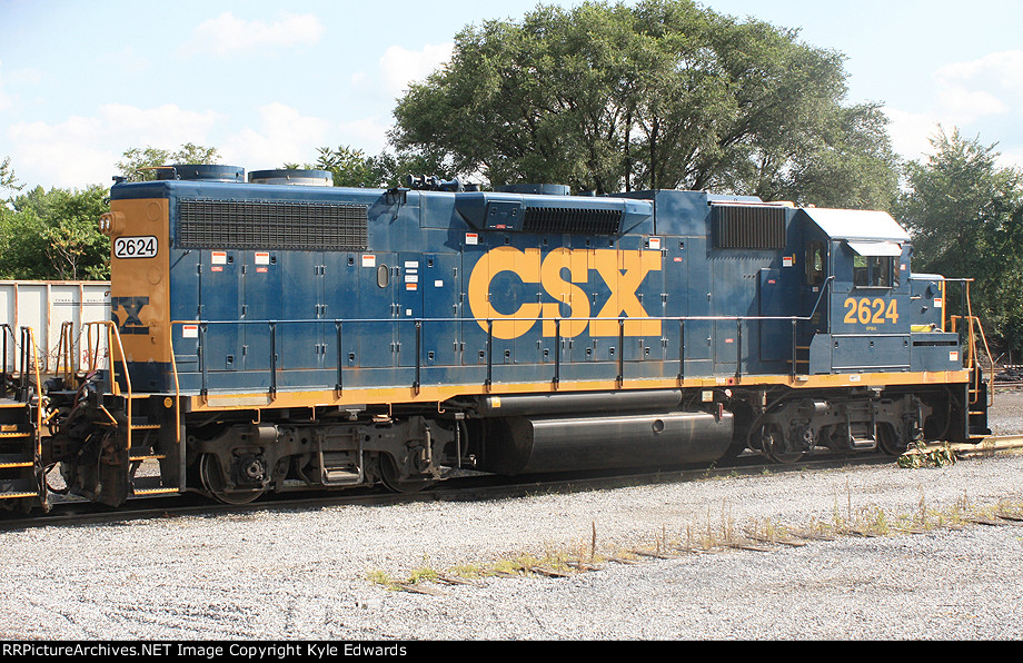 CSX GP38-2 #2624